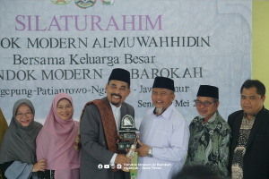 Profile Pesantren Al-Barokah - PONDOK MODERN AL-BAROKAH